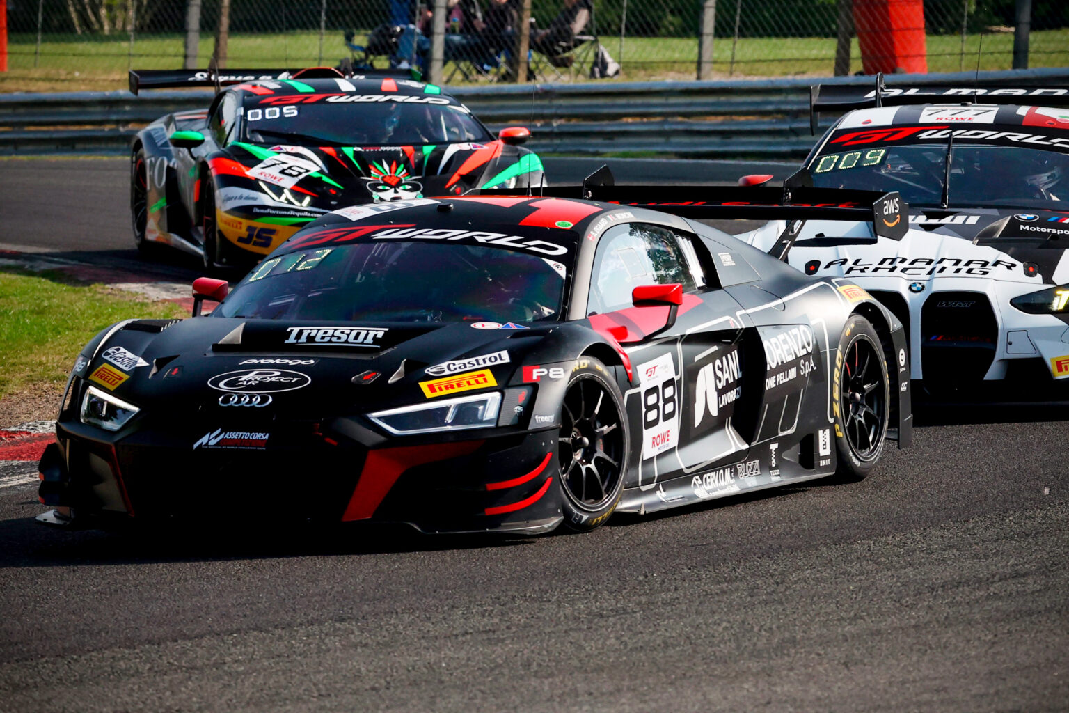 Dobbelt GTWC-podie til Sebastian Øgaard på Brands Hatch